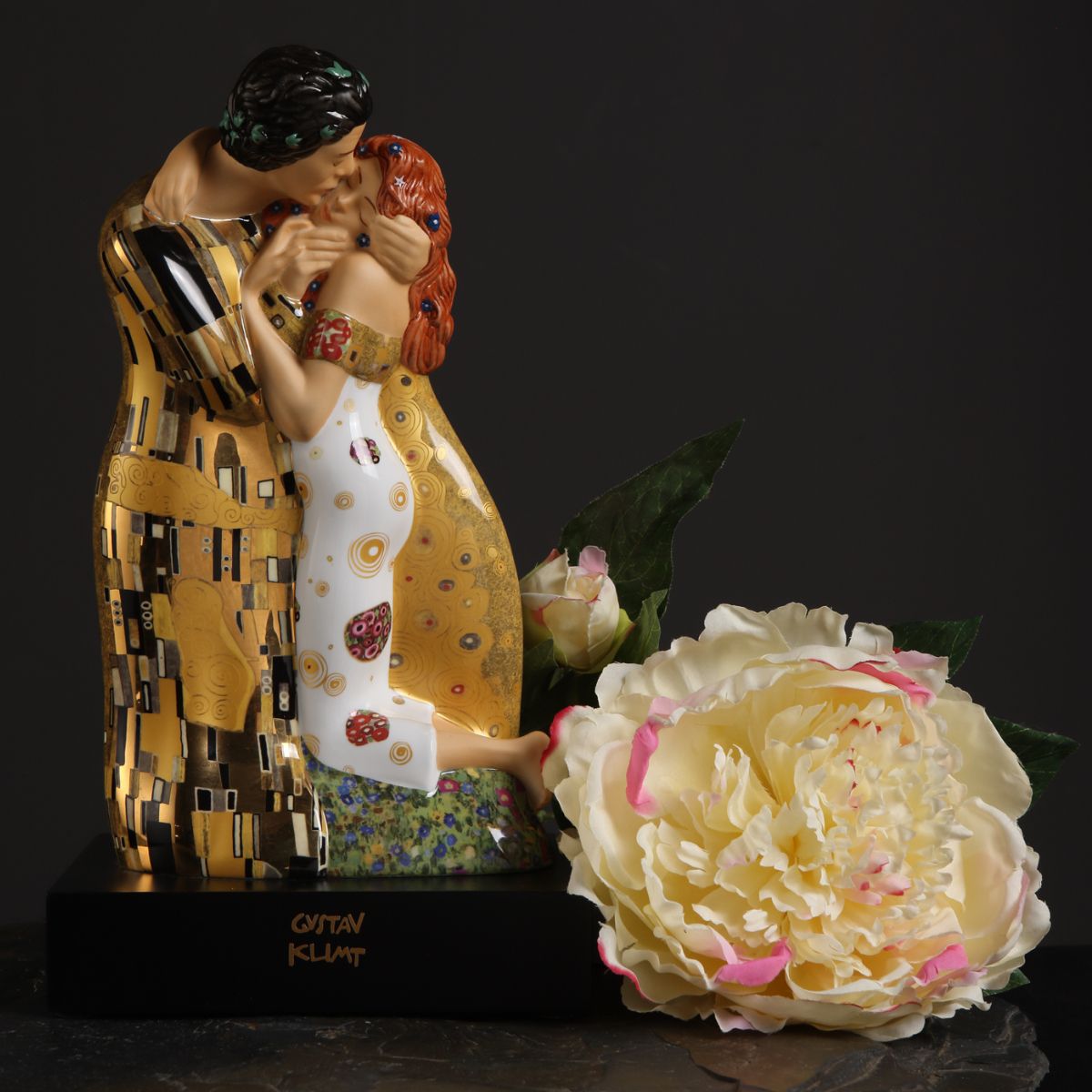 Goebel Skulptur "Der Kuss" von Gustav Klimt - limitiert auf 999 Stück ...