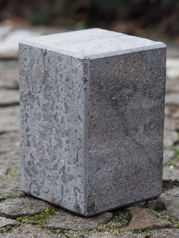 Granitblock - mit glatter Oberfläche nur bei Kunsthandel Lohmann ...